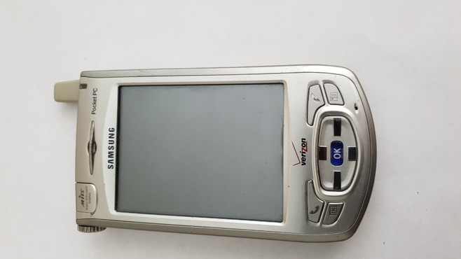 Cell Phones Museum » Samsung SPH-i700 - 2002