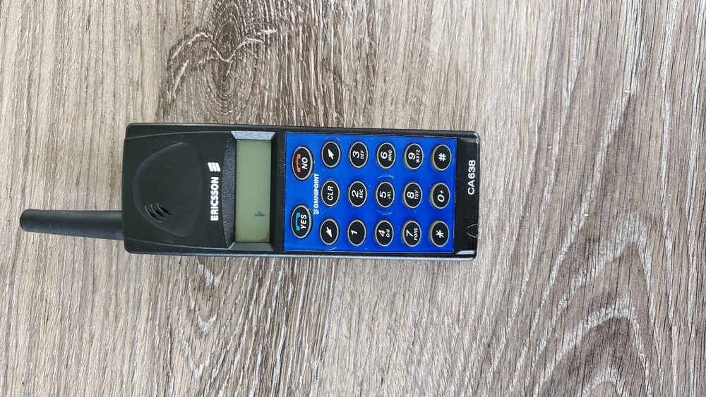 Cell Phones Museum » Ericsson CA 638 - 1998