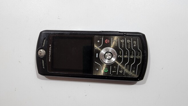 Cell Phones Museum » Motorola SLVR L7 - 2005