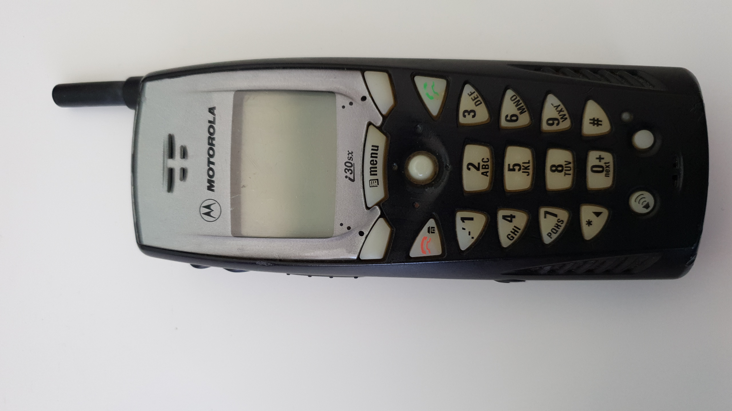 Cell Phones Museum » Motorola i30sx - 2002