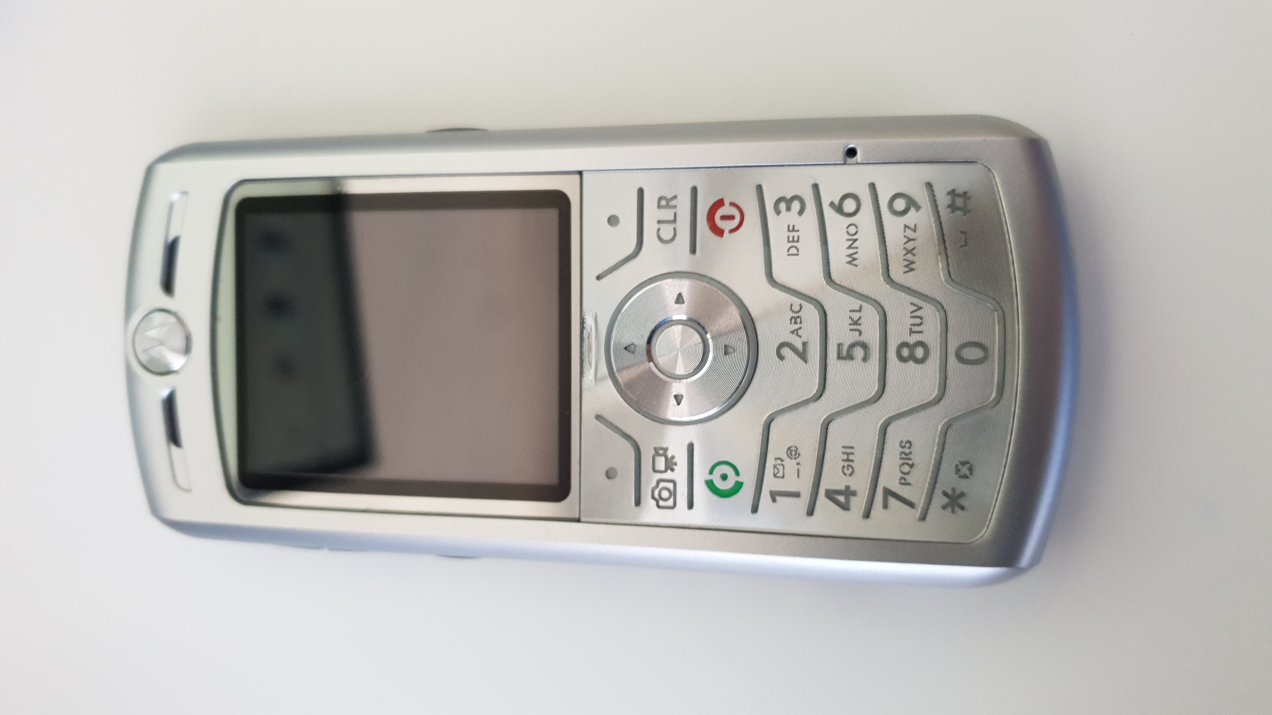 Cell Phones Museum » Motorola SLVR L7c - 2006