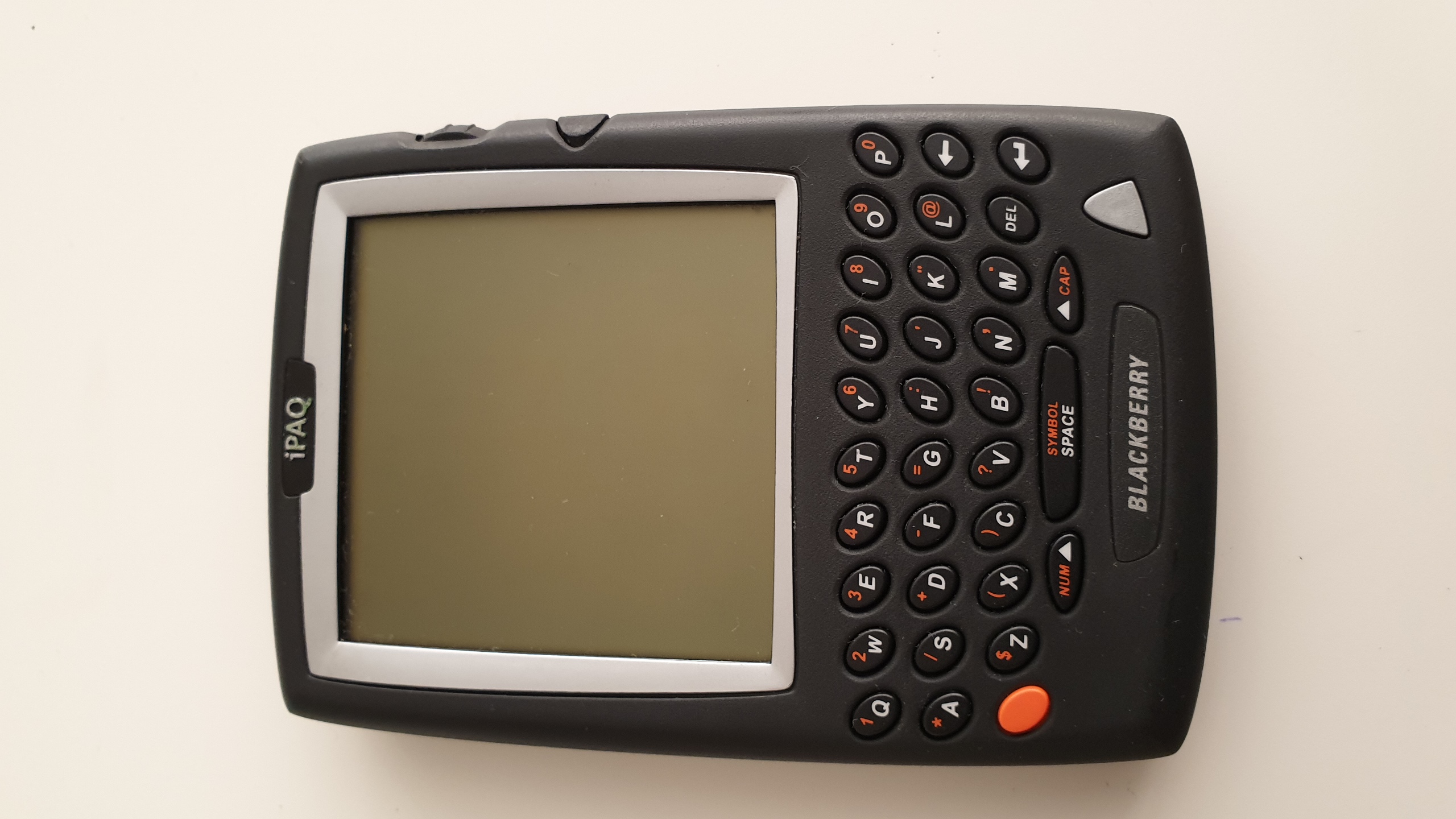 Cell Phones Museum » Blackberry 957 - 2000