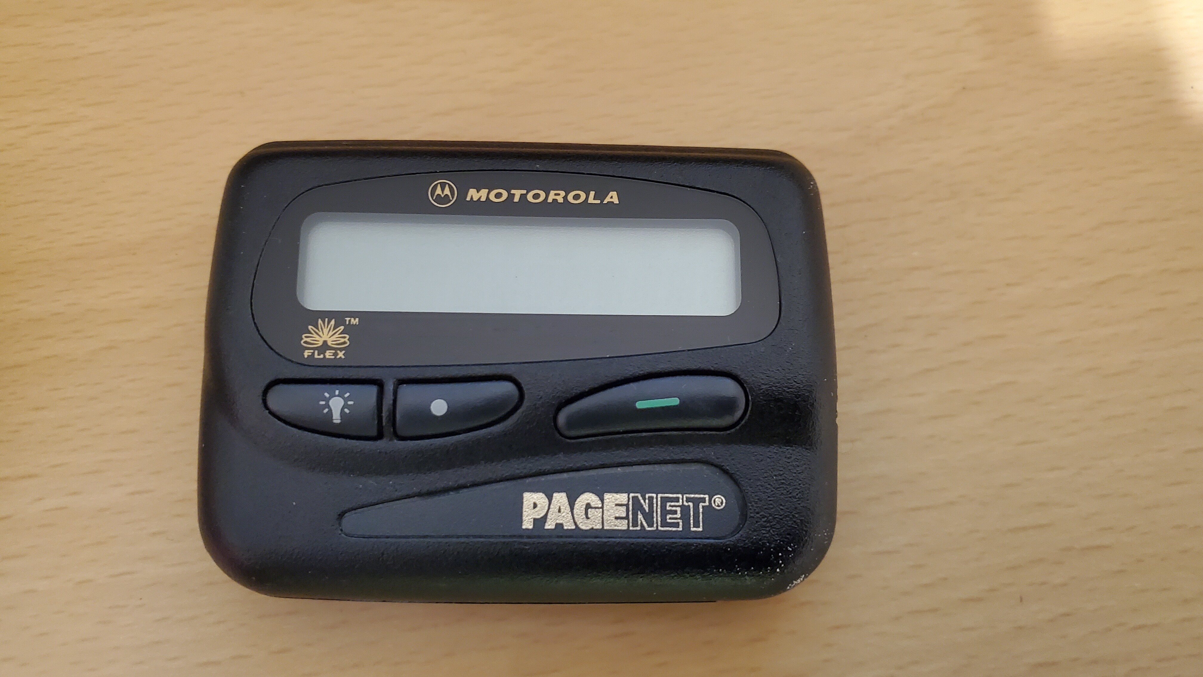 Cell Phones Museum » Motorola PageNet