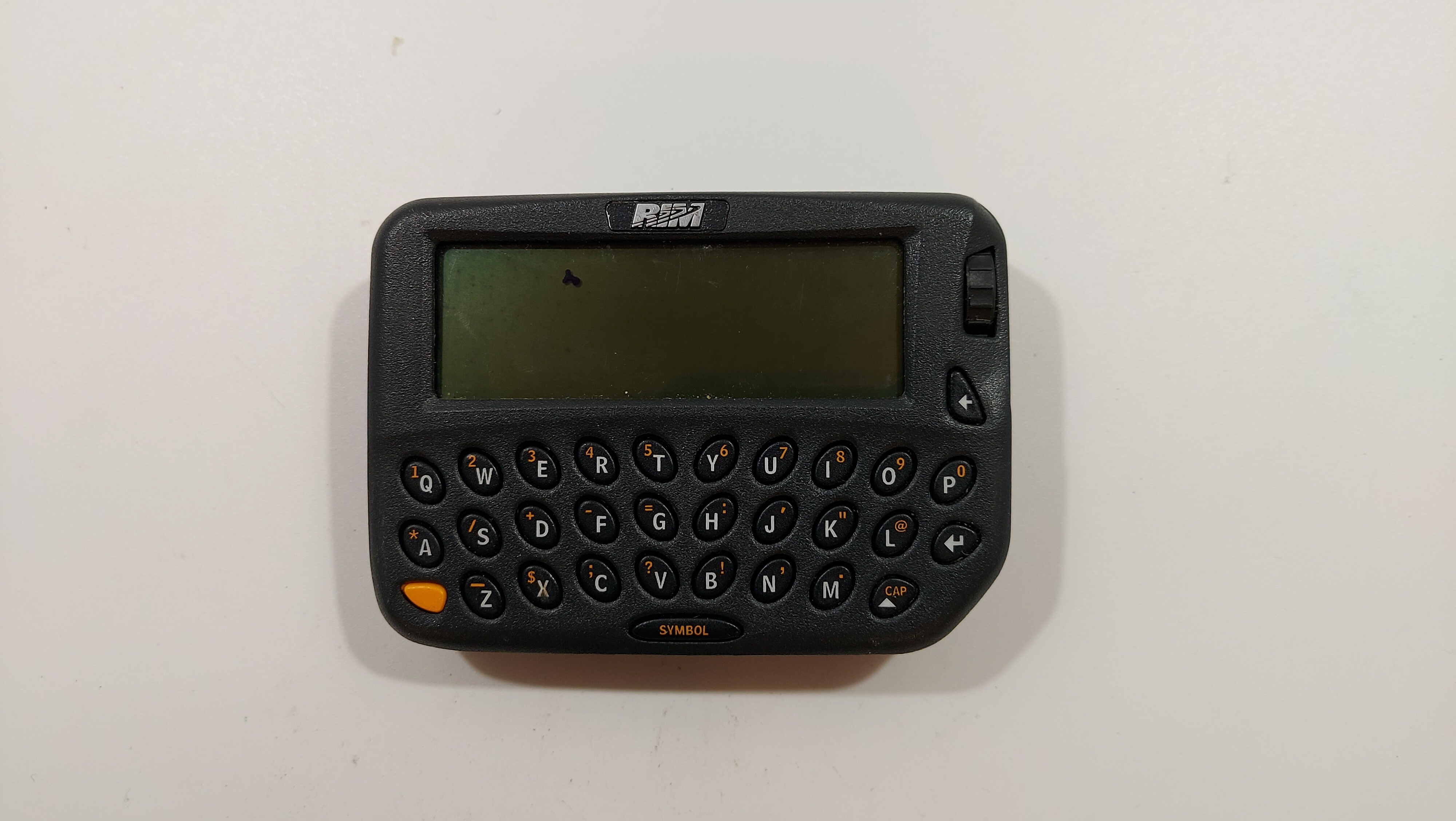 Cell Phones Museum » Blackberry 850 - R800D-2-PW - 1999