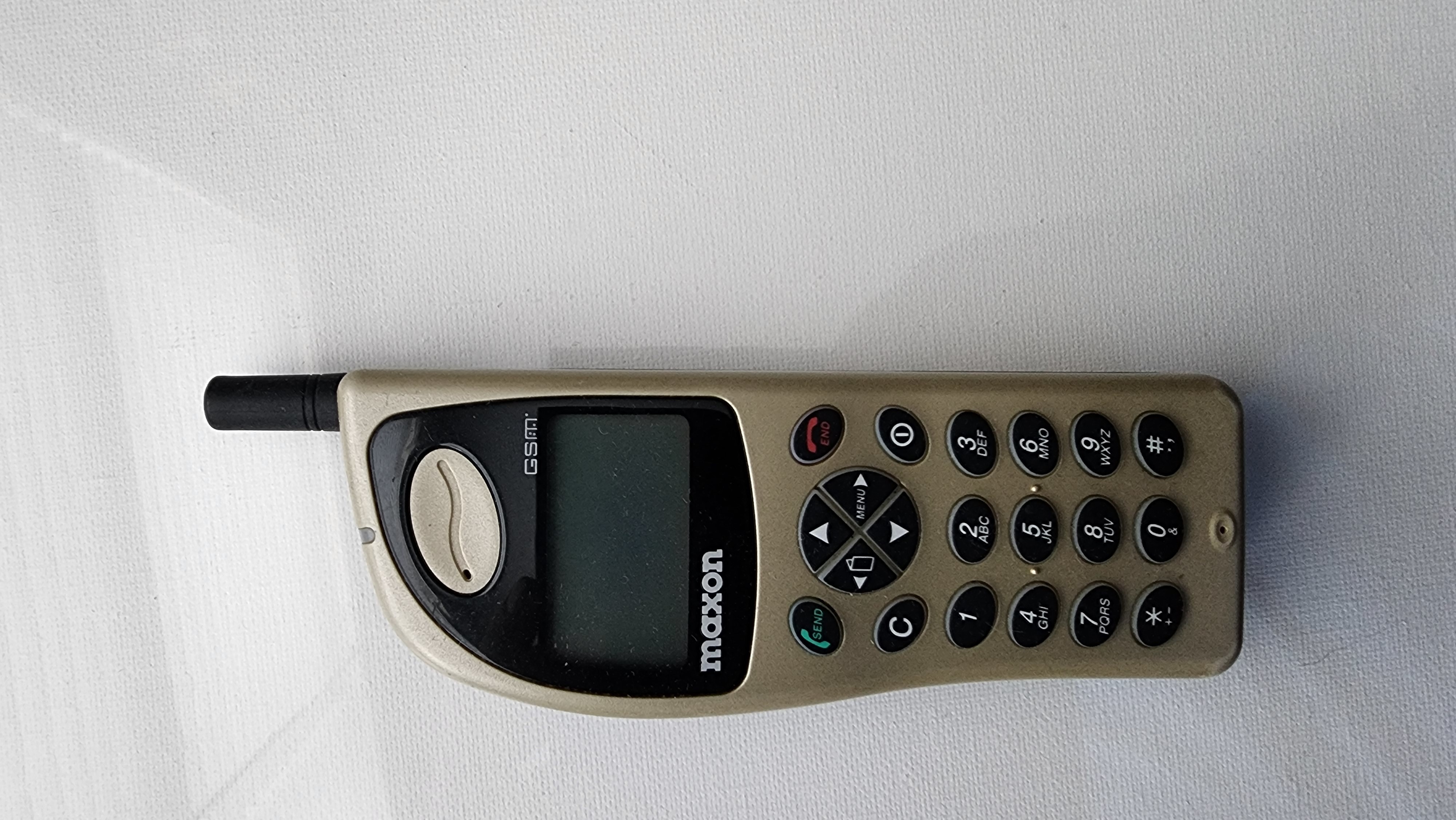 Cell Phones Museum » Maxon MX-3204 - 1999