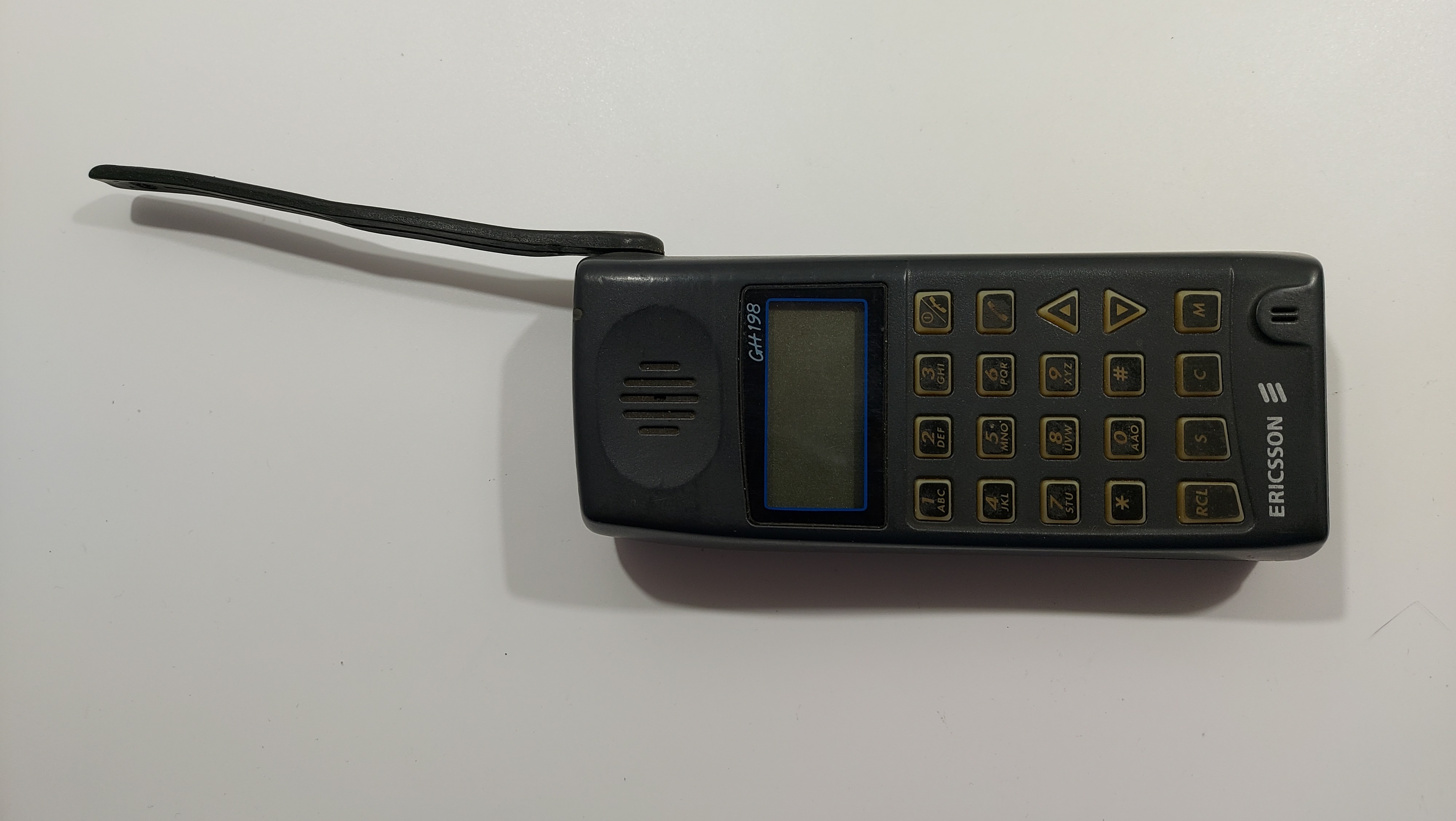 Cell Phones Museum » Ericsson GH 198 - 1993