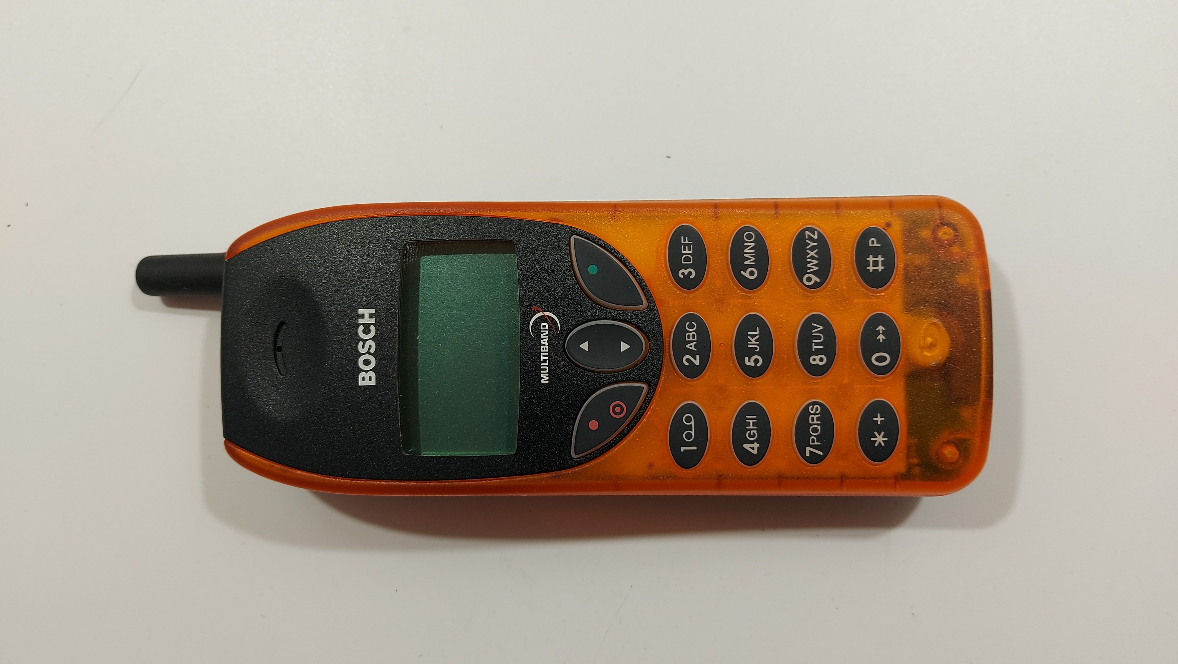 Cell Phones Museum » Bosch Com 509 Dual Orange - 1999