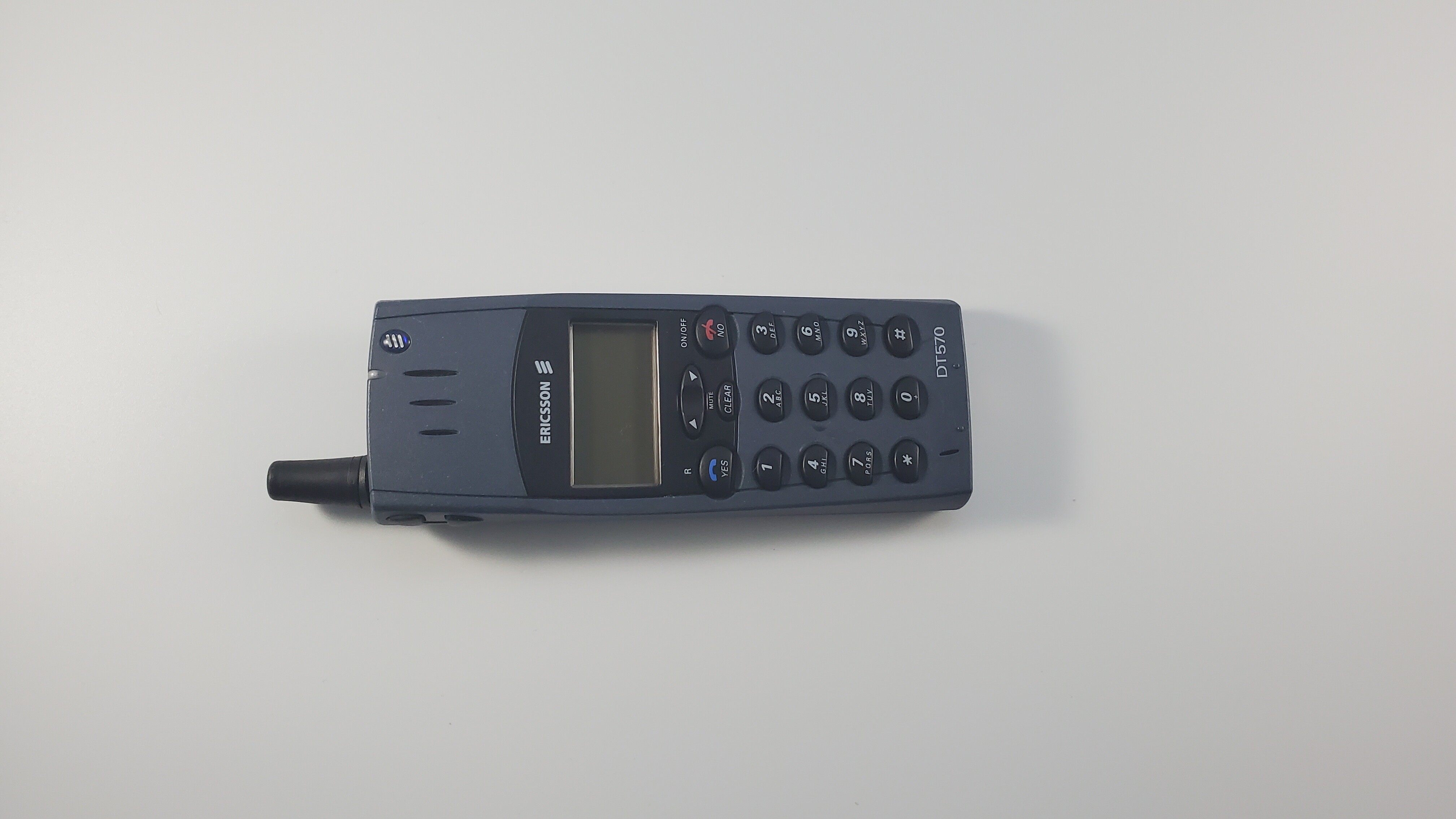 Cell Phones Museum » Ericsson DT 570 Dect - 2000
