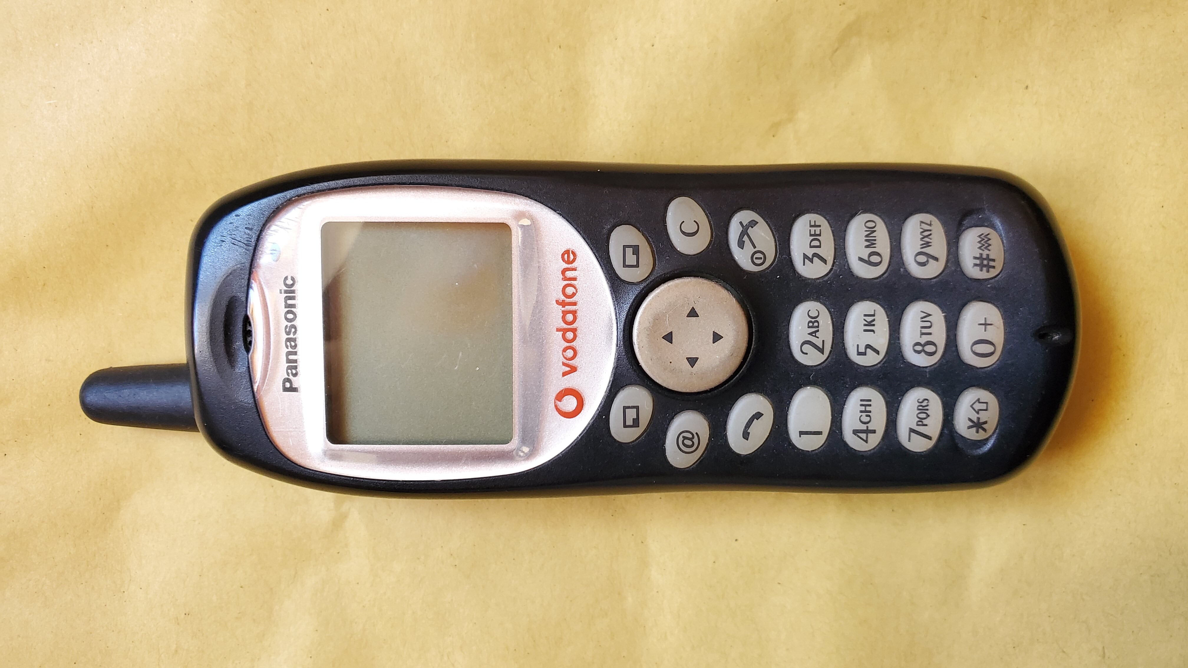 Cell Phones Museum » Panasonic GD35 - 2001