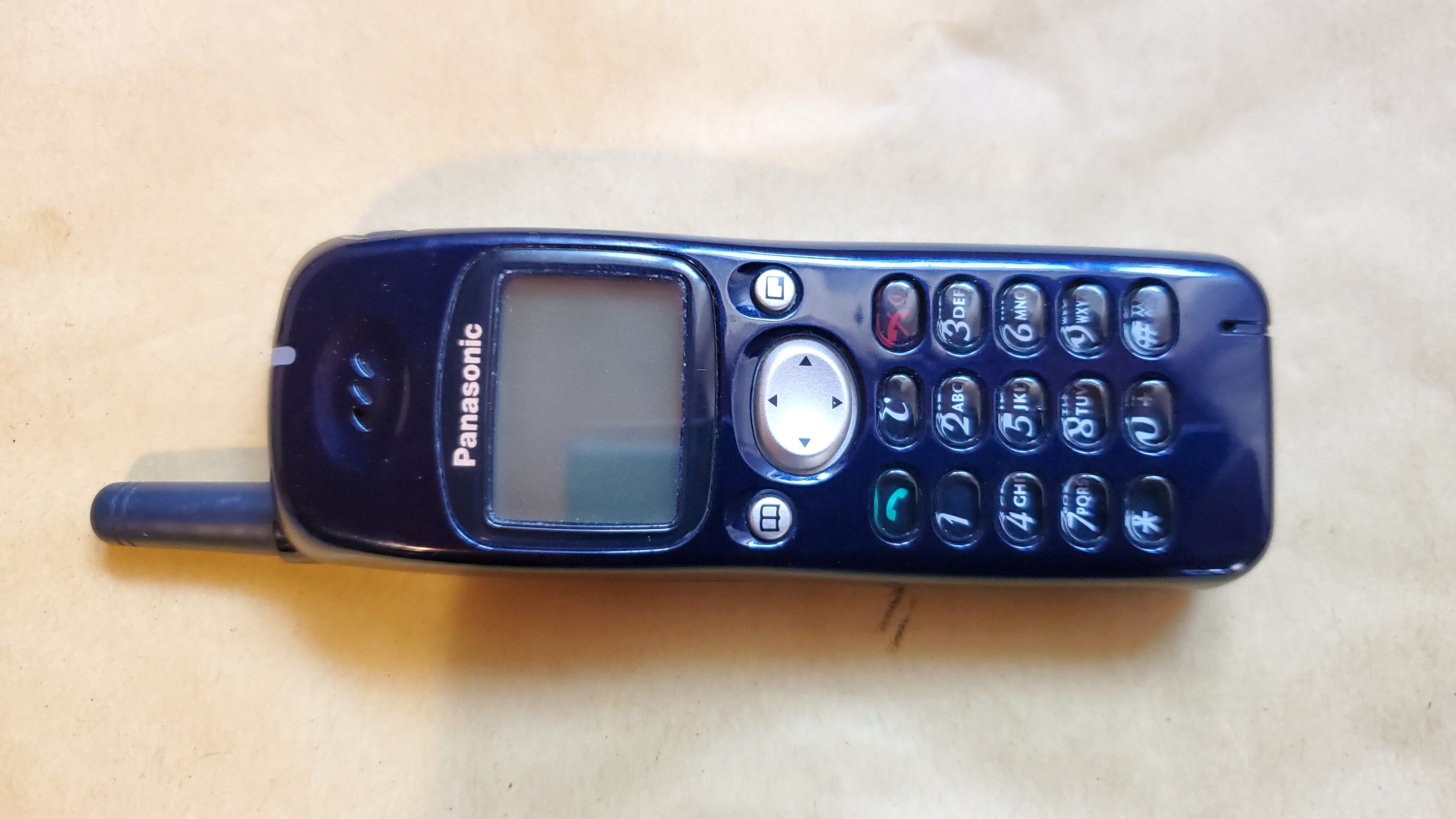 Cell Phones Museum » Panasonic GD90 - 1999