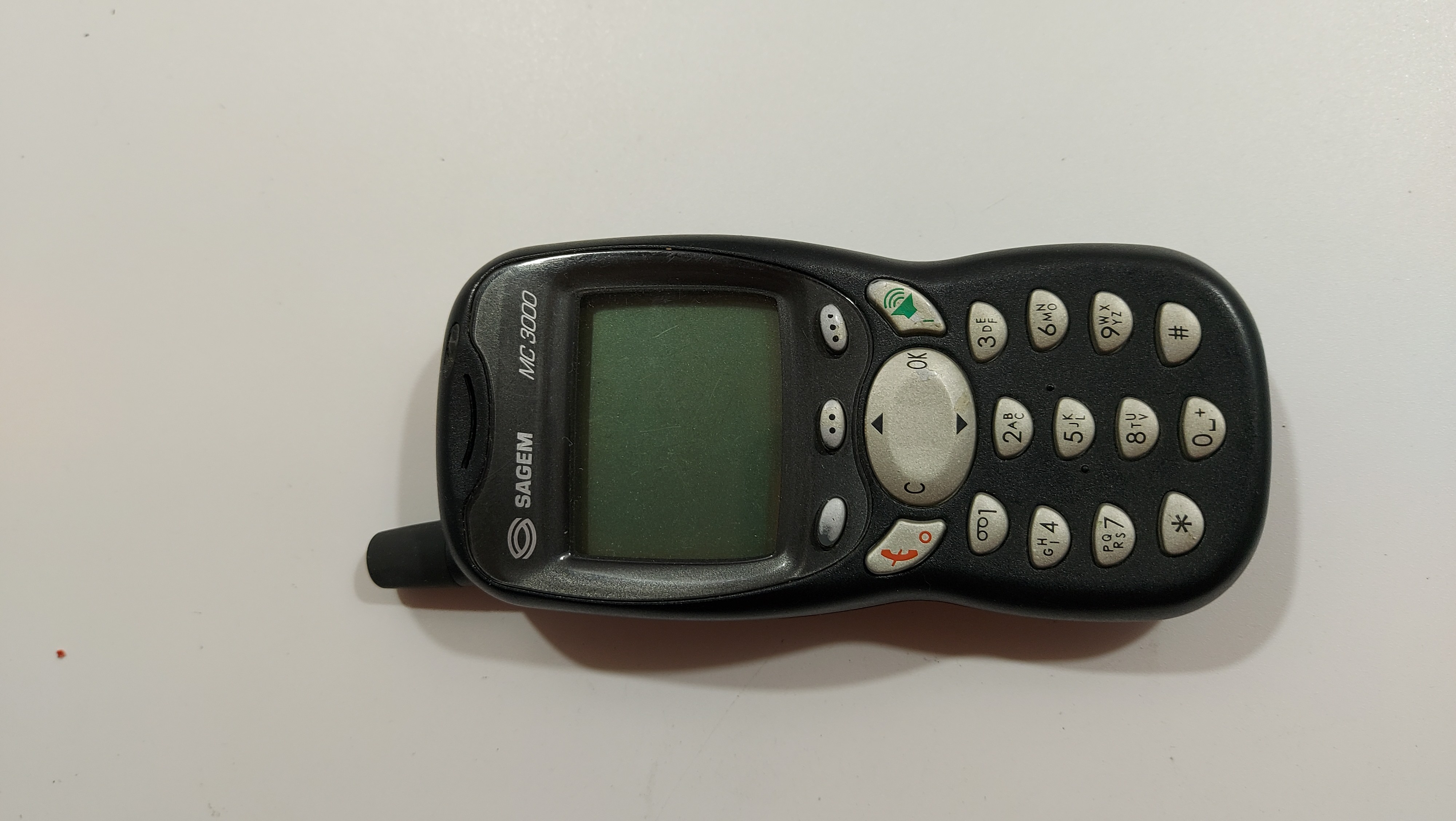 Cell Phones Museum » Sagem MC 3000 - 2001
