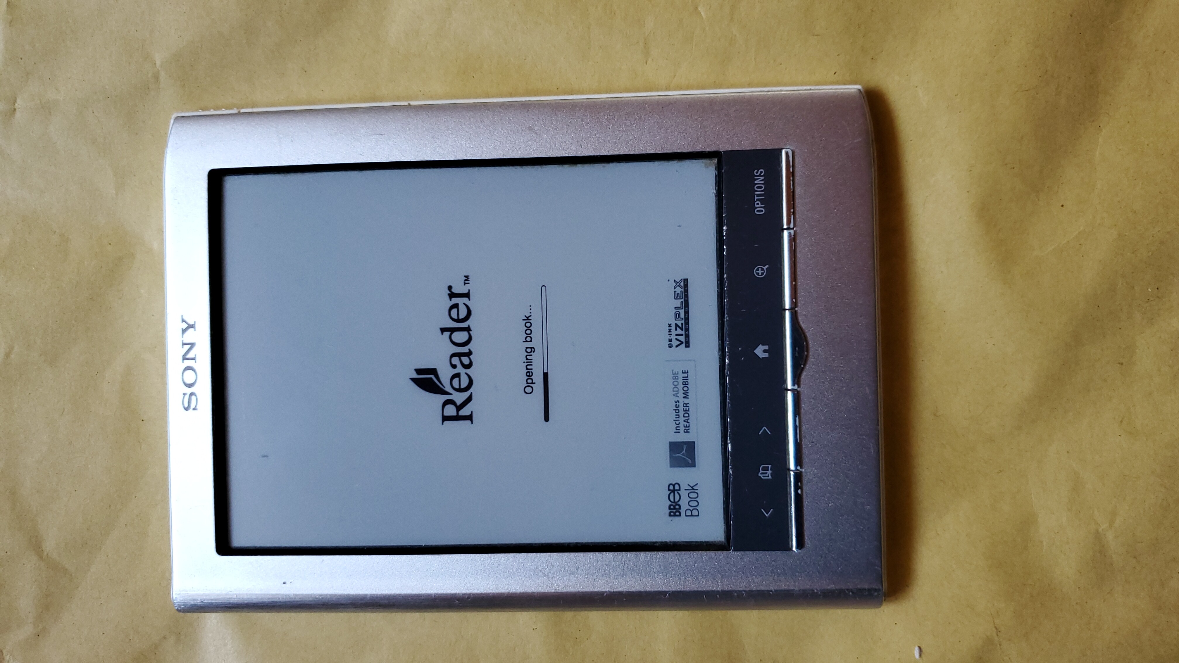 Cell Phones Museum » Sony PRS-650 Reader - 2010